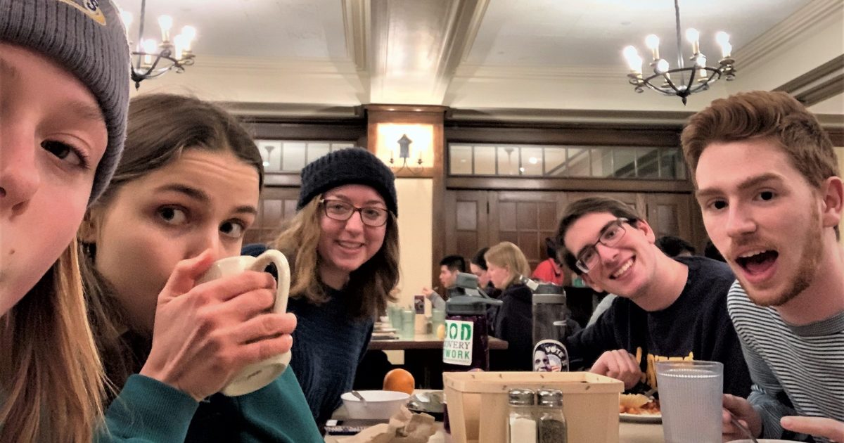 Ode to Food: Carleton’s Dining Hall Experience