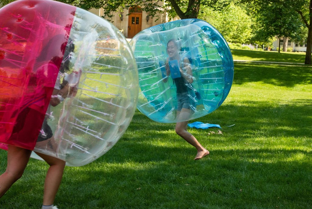 Student Life & Seniors – Student Life Newsletter – Carleton College