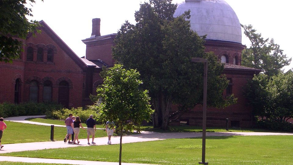 Summer Teaching Institute Inspires AP Teachers – News – Carleton College