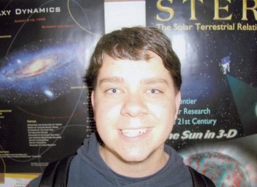 Memorial Information for Mike Ewers ’04 – News – Carleton College