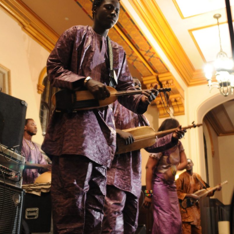 Video Feature: Bassekou Kouyate and Ngoni Ba Mali Music Performance ...