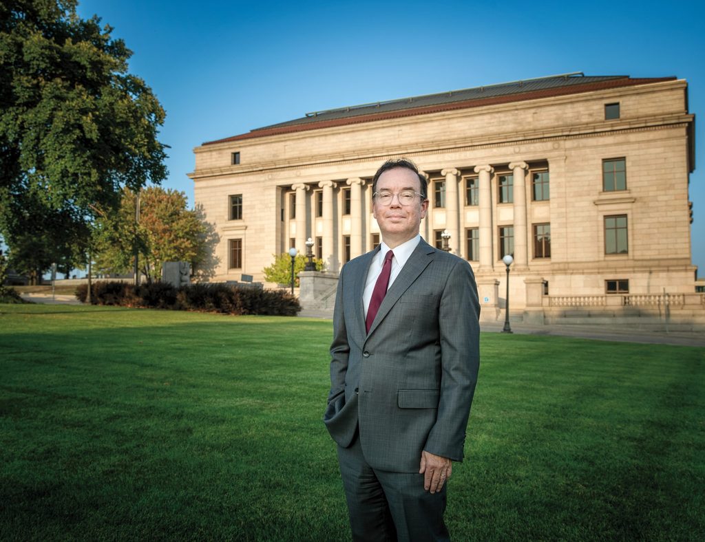 Here Comes the Judge – Voice – Carleton College